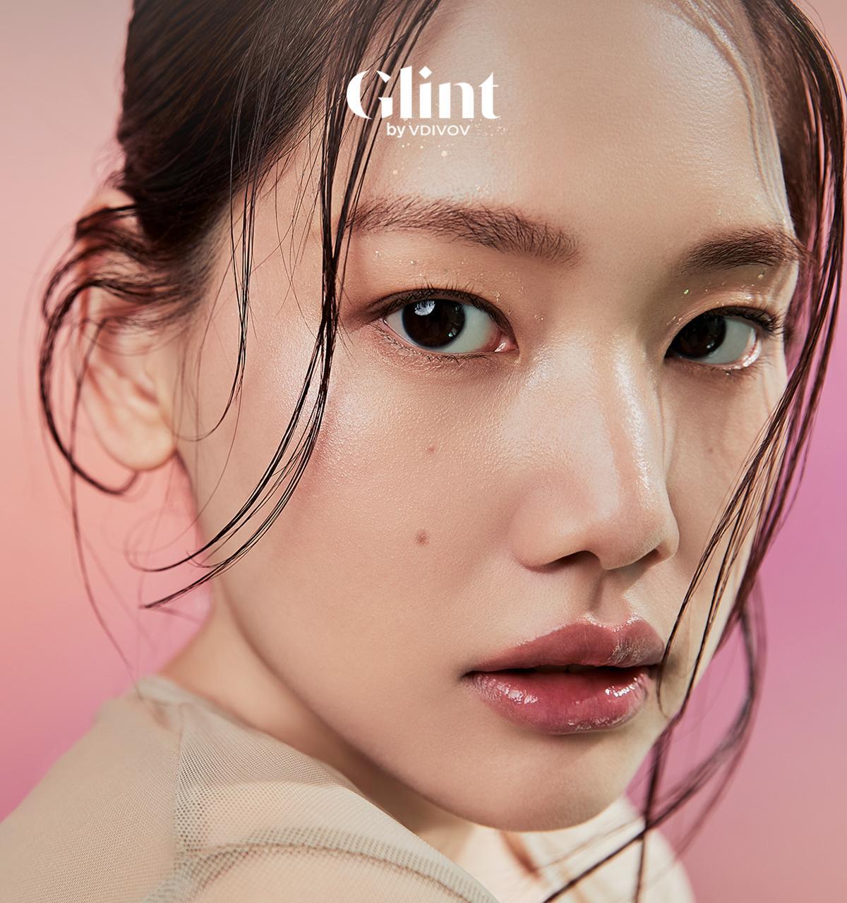 Glint by VDIVOV Highlighter